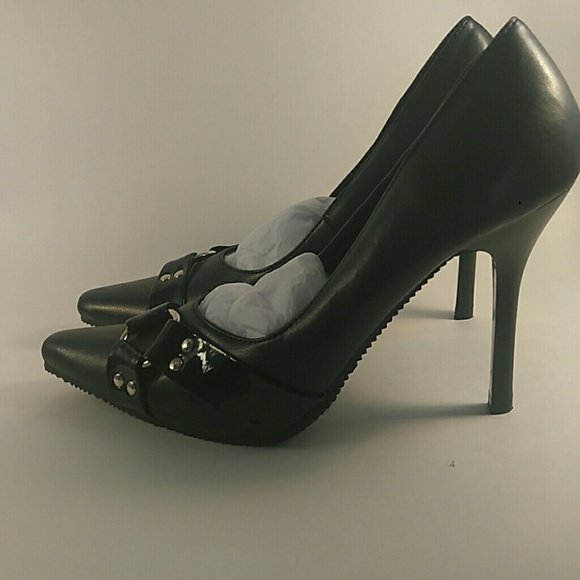 Splash | Shoes | Splash Vegan Blk Pumps 7 Silver Oring Hot | Poshmark